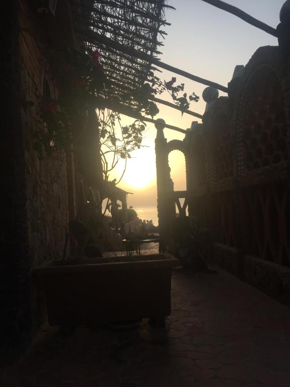 Guesthouse Sobo Bade, Toubab Dialaw, Senegal - Booking.com