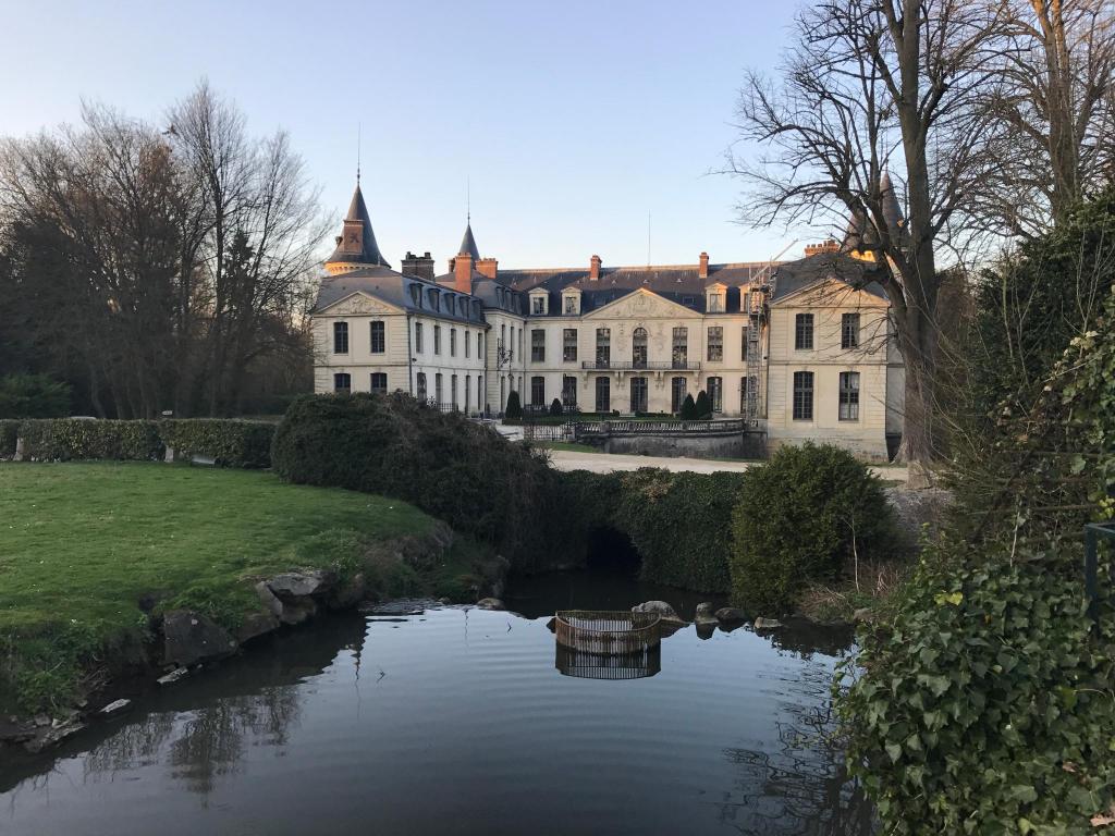 Château d'Ermenonville, Ermenonville – Prezzi aggiornati per il 2018